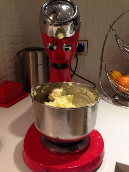 21 Funny Faces On Inanimate Objects - BlazePress
