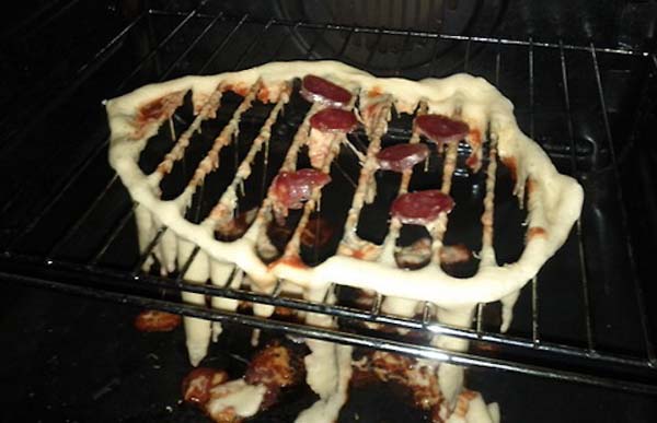 21 Unbelievably Disastrous Cooking Fails